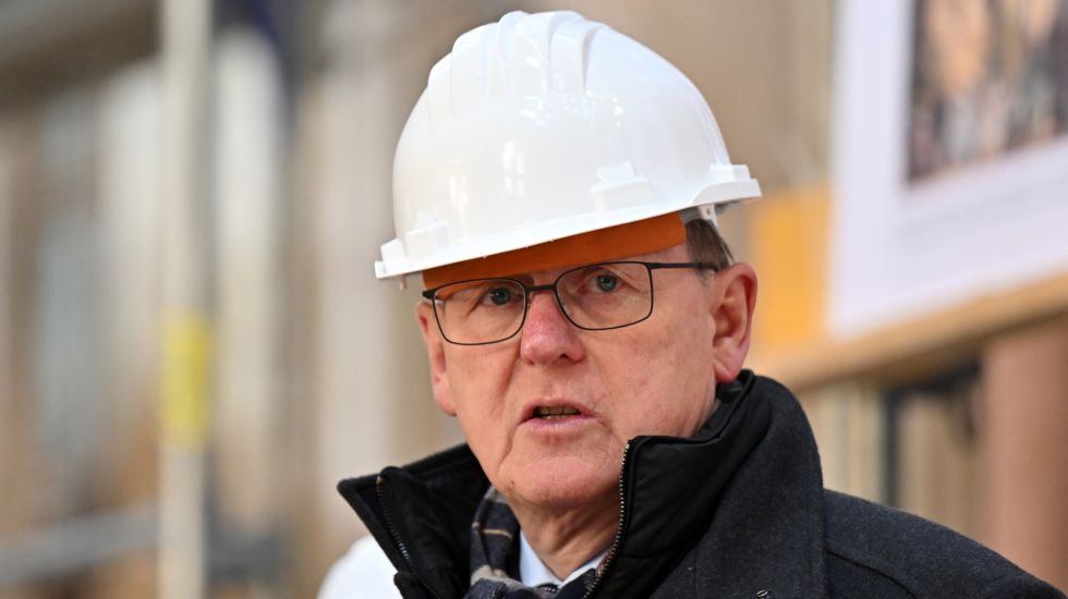 Ramelows Flaggen- und Hymnen-Vorschlag - Gefährliche Doppelstandards ...